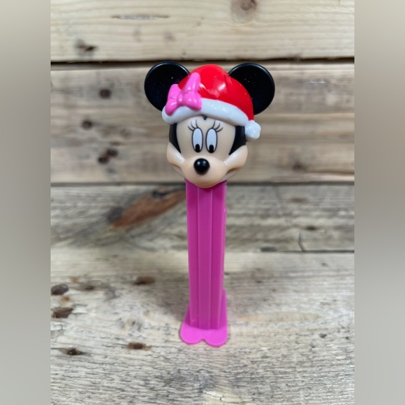 PEZ / Disney | Toys | Minnie Mouse Disney Pez Candy Dispenser 5 Pink ...